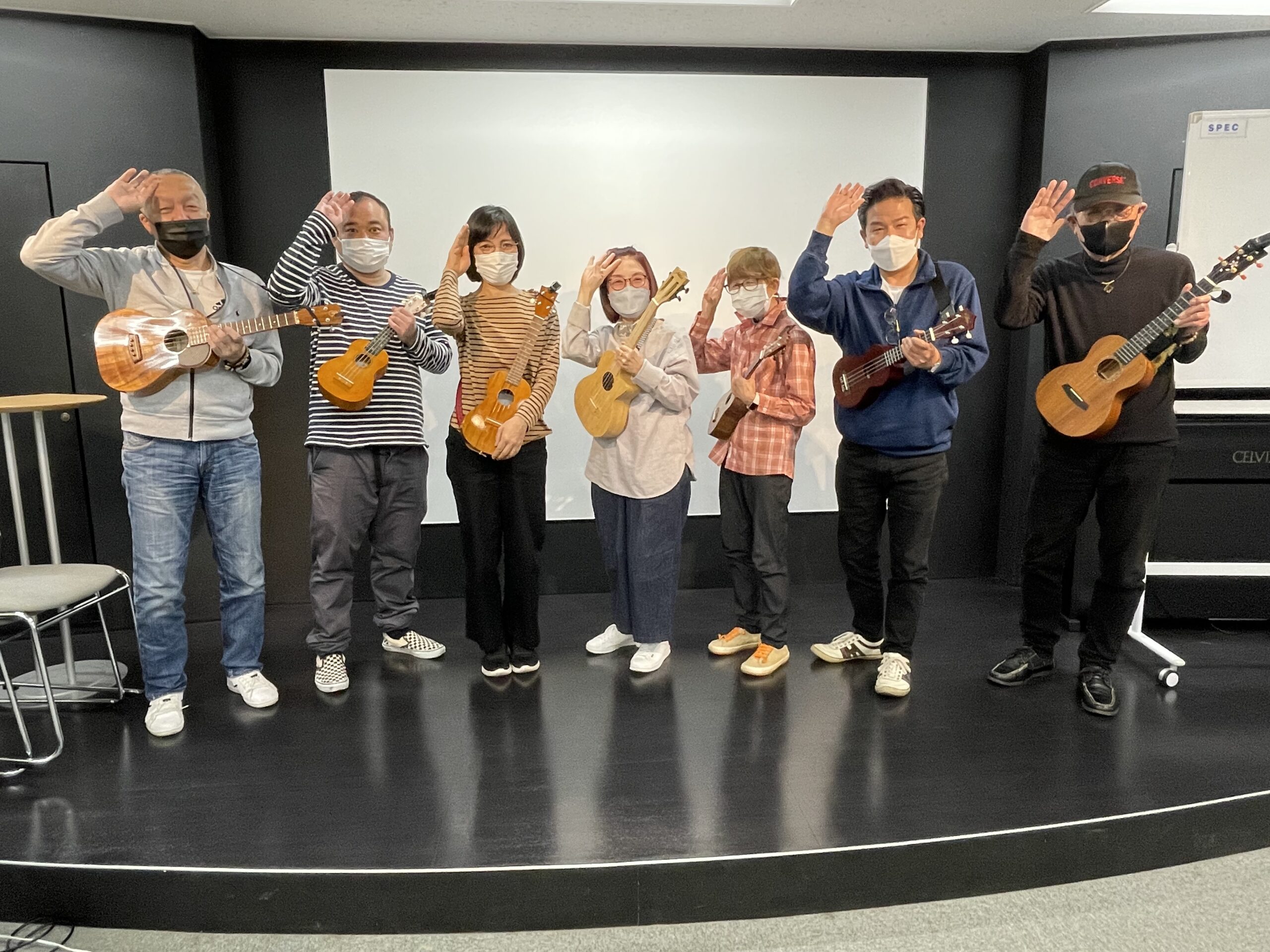 4/18(火)2時間でウクレレマスター♪ | 大阪ウクレレスターズ | 東梅田のウクレレスクール『2時間でウクレレマスター♪』の会員で構成しています。