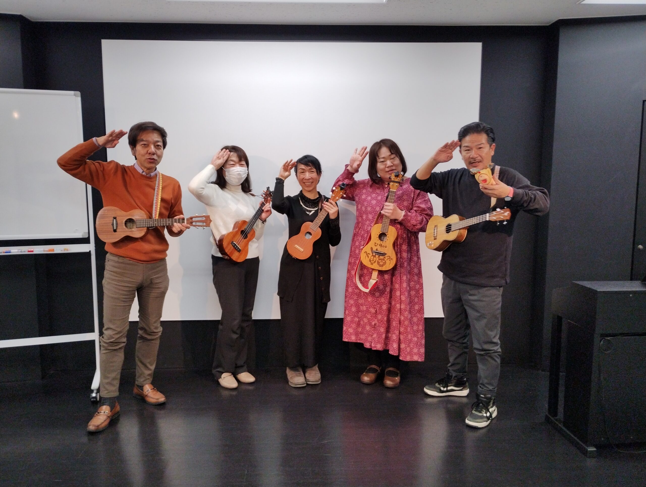 12/6(金)2時間でウクレレマスター♪＋(プラス) | 大阪ウクレレスターズ | 東梅田のウクレレスクール『2時間でウクレレマスター♪』の ...